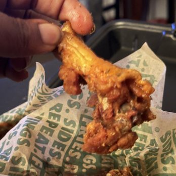 WINGSTOP - Updated June 2024 - 72 Photos & 143 Reviews - 2201 W ...