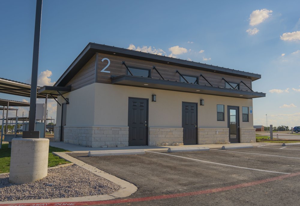 REAGANS RIDGE RV - Updated October 2025 - 28 Photos - 26690 Ronald ...