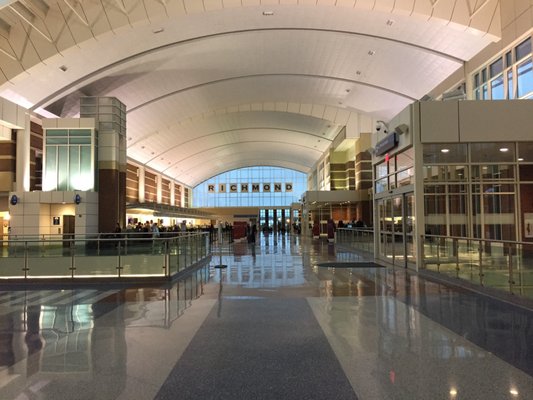RICHMOND INTERNATIONAL AIRPORT - 203 Photos & 294 Reviews - Airports ...