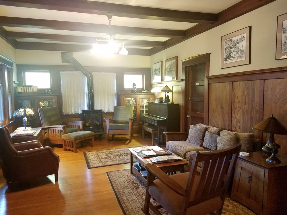 EUREKA STREET INN - Updated January 2025 - 18 Photos & 21 Reviews - 55 ...