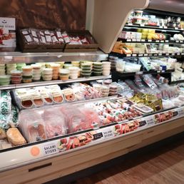 SUNTERRA MARKET - Updated October 2025 - 16 Photos & 28 Reviews - 803 ...