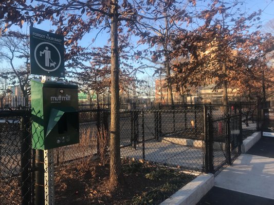 CORLEARS HOOK PARK - Updated January 2026 - 12 Reviews - 397 FDR Dr ...