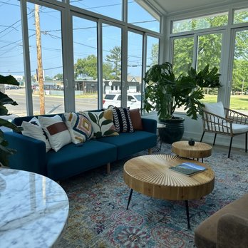 ISSA VIBE CAFE - Updated August 2024 - 57 Photos & 50 Reviews - 211 E ...