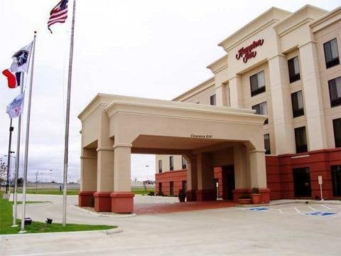 HAMPTON INN WATERLOO CEDAR VALLEY - Updated July 2025 - 141 Photos & 15 ...