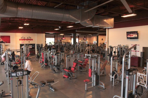 ATLANTIS GYM - Updated December 2025 - 14 Photos - 1201 Boulevard des ...