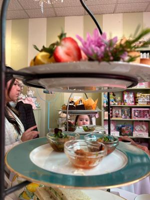 THE ROYALTEA GARDEN - Updated December 2025 - 578 Photos & 250 Reviews ...