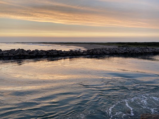 CHARLESTOWN BREACHWAY - Updated October 2024 - 213 Photos & 31 Reviews ...