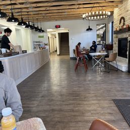 TRAIL HAUS - Updated November 2025 - 17 Photos & 13 Reviews - 171 S ...