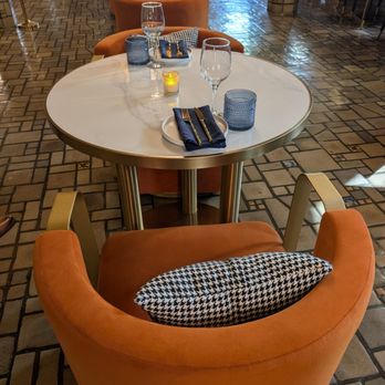 ENOMAH - Updated October 2025 - 46 Photos & 27 Reviews - 1508 Centre St ...