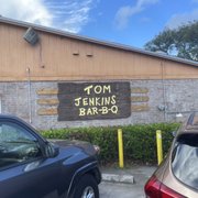 TOM JENKINS B-B-Q - 463 Photos & 1018 Reviews - 1236 S Federal Hwy ...
