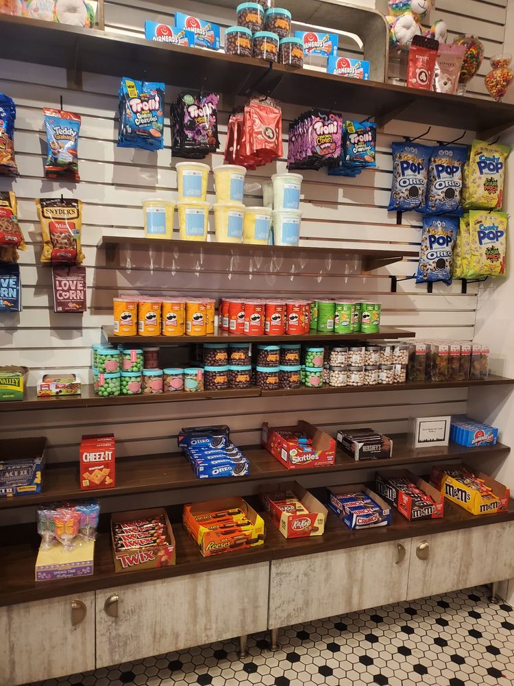 GREAT WOLF CANDY COMPANY - 12681 S Harbor Blvd, Garden Grove, CA - Yelp