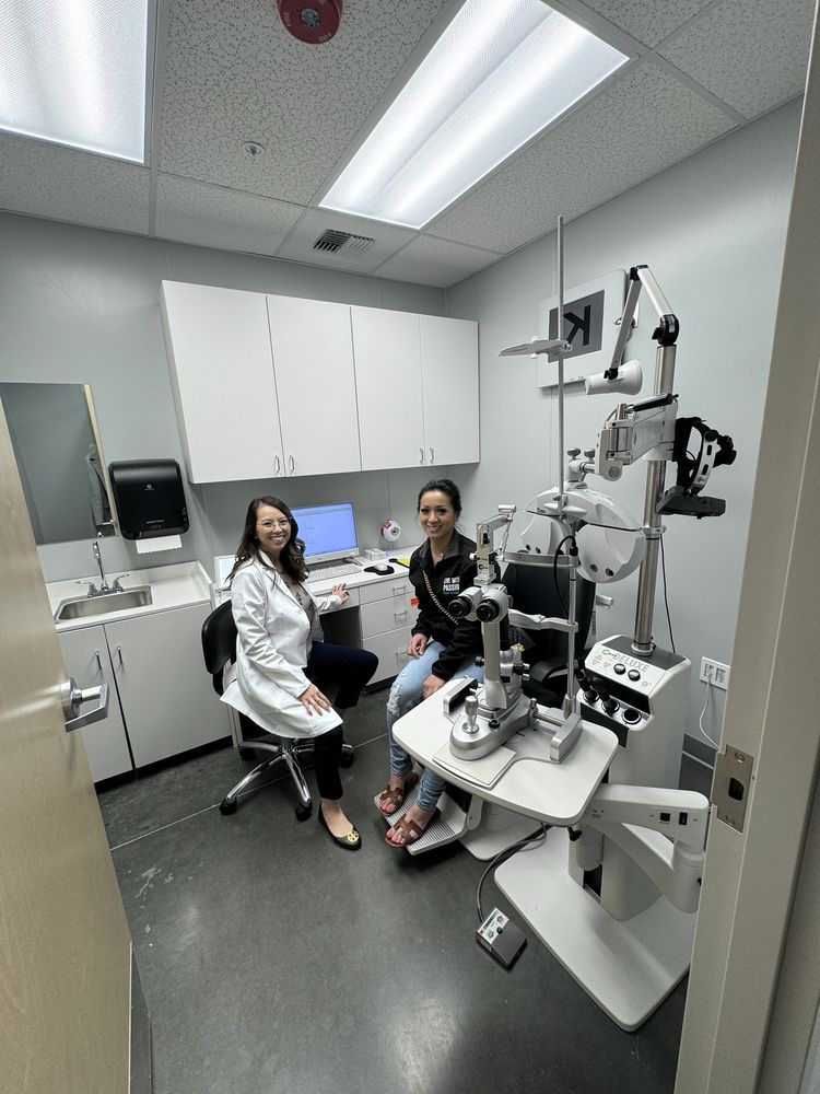QUAD OPTOMETRY - Updated October 2025 - 11 Reviews - 3881 E. Commerce ...