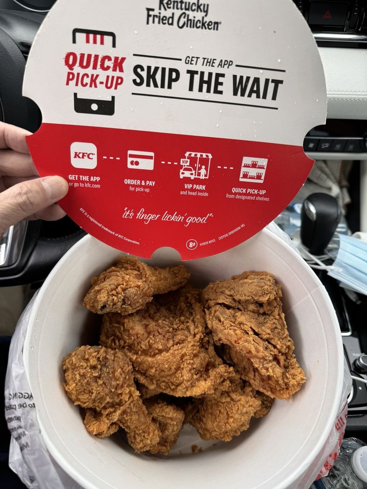 KFC - Updated December 2025 - 43 Reviews - 2201 4th Ave S, Seattle ...