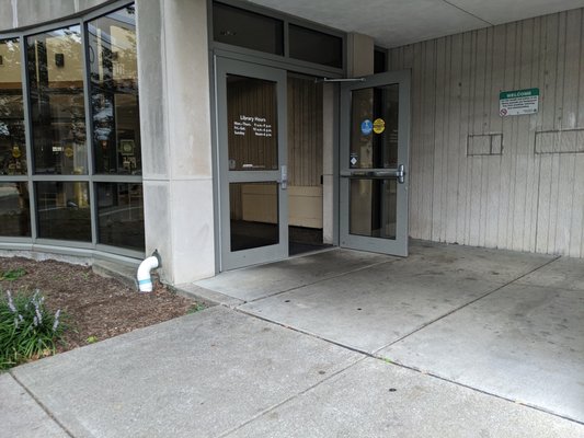 MONROE COUNTY PUBLIC LIBRARY - Updated September 2025 - 32 Photos & 21 ...