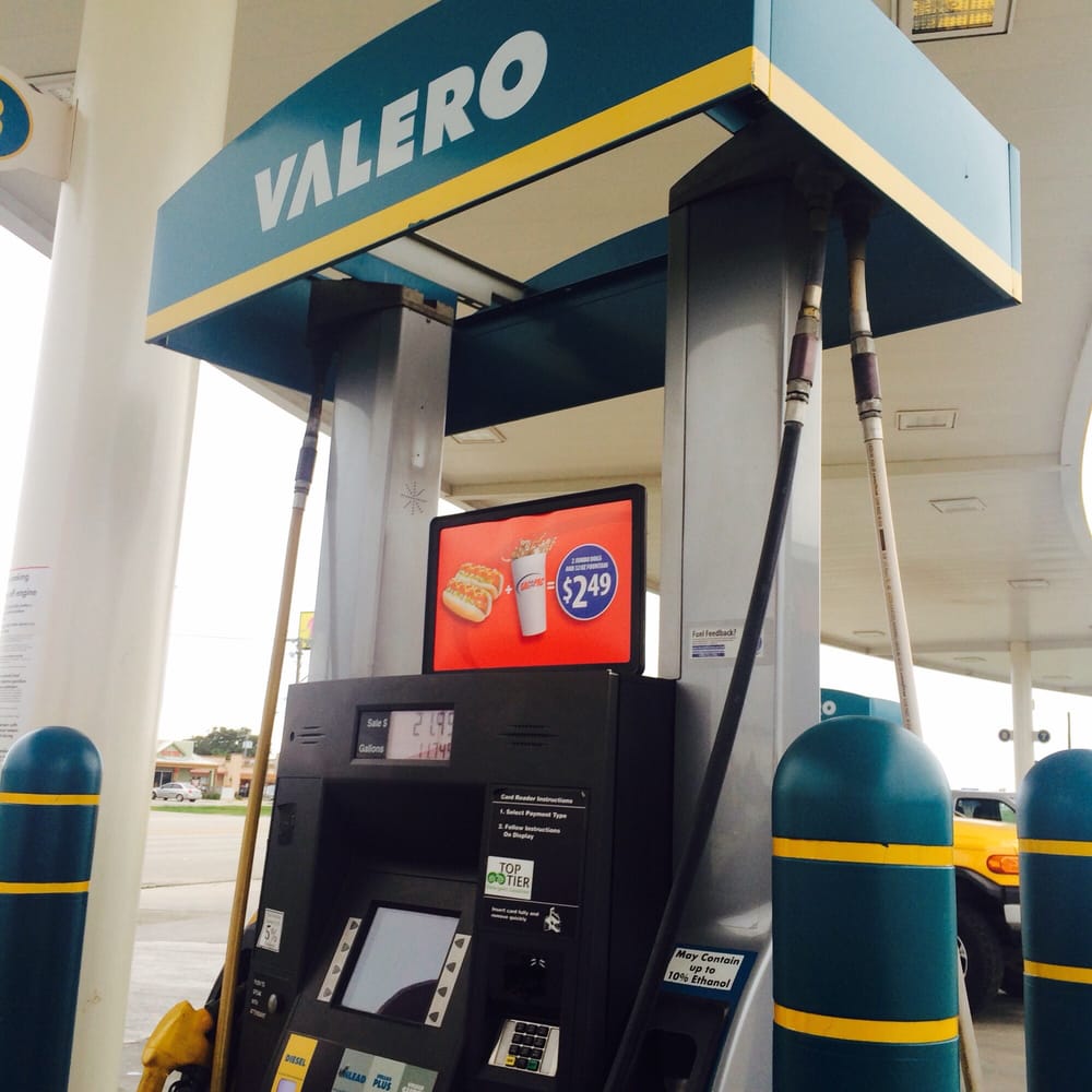 SAC-N-PAC DRIVE-IN GROCERY - 204 Loop 337, New Braunfels, Texas ...