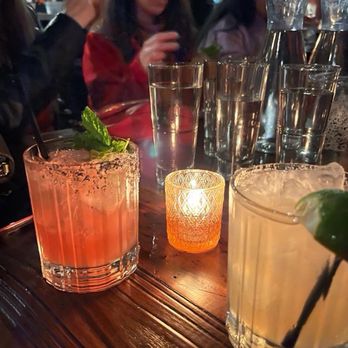 THE WHITE RABBIT - Updated August 2024 - 504 Photos & 372 Reviews - 207 ...