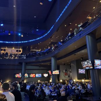 REAL SPORTS - Updated December 2025 - 508 Photos & 567 Reviews - 15 ...