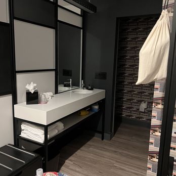 ALOFT ANCHORAGE - Updated July 2025 - 38 Photos & 27 Reviews - 310 West ...