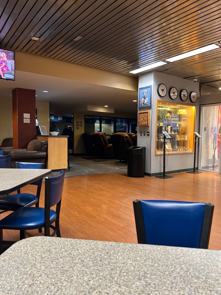 USO OF MISSOURI - Updated July 2025 - 19 Reviews - 10701 Lambert ...