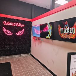 WICKED WINGS - Updated October 2025 - 15 Photos & 12 Reviews - 816 ...