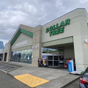 QFC - Updated December 2025 - 29 Reviews - 990 E Washington St, Sequim ...