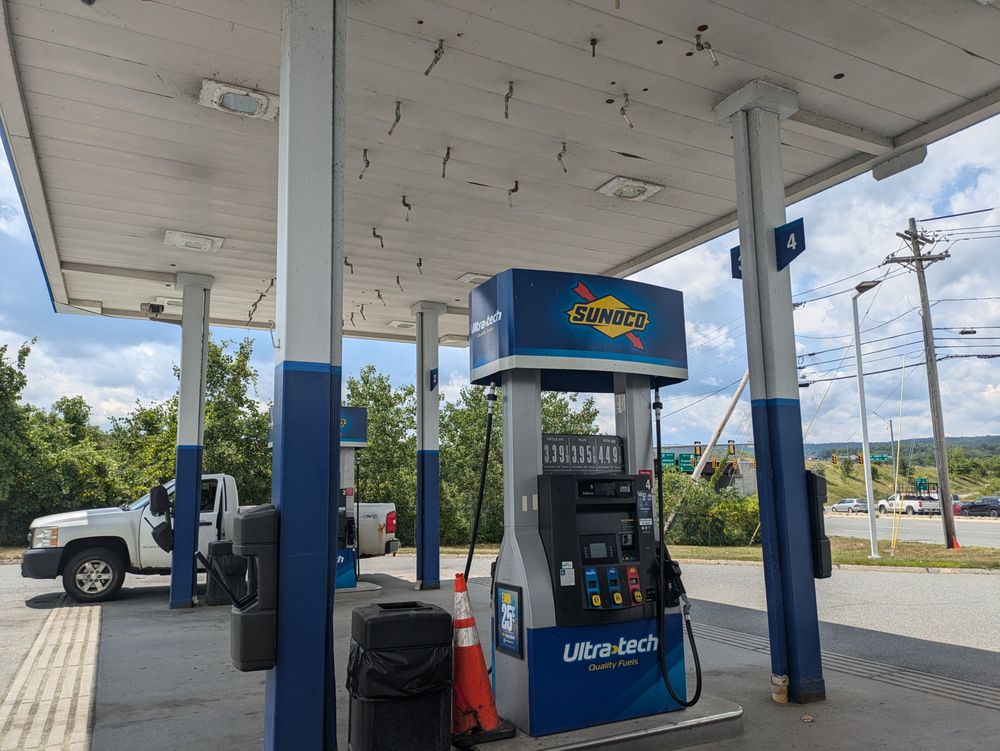 SANDRI STOP SMART SUNOCO - Updated October 2025 - 201 S Main St, West ...