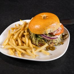 GREAT DIVIDE BREWERY & ROADHOUSE - Updated June 2025 - 86 Photos & 22 ...