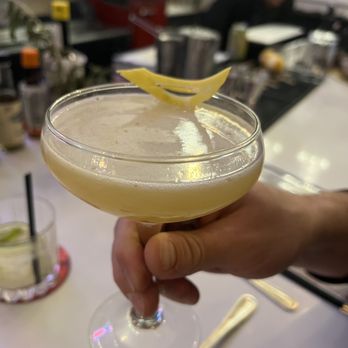 WILDE IRISH PUB - Updated June 2024 - 87 Photos & 92 Reviews - 423 W ...