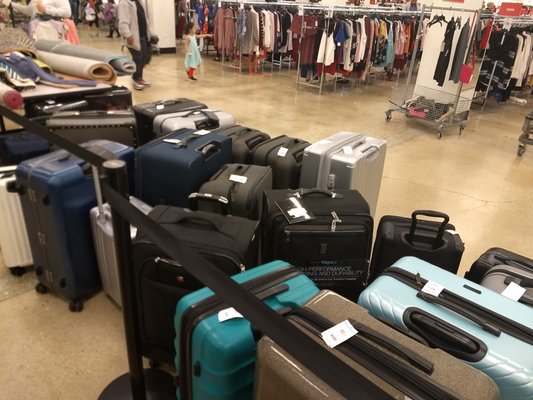 LAST CHANCE CLEARANCE STORE - 53 Photos & 137 Reviews - 100 Yorktown ...