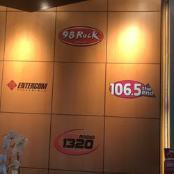 KRXQ 98 5 ROCK - 10 Photos & 83 Reviews - 5345 Madison Ave, Sacramento ...