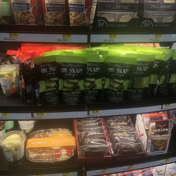 PJ FRESH MARKETPLACE - Updated July 2025 - 1668 E Tehachapi Blvd ...