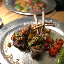 AMAL - Updated October 2025 - 380 Photos & 131 Reviews - 131 Bloor ...