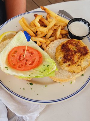 THE SHRIMP BOX & OUTSIDE THE BOX PATIO BAR - 630 Photos & 636 Reviews ...