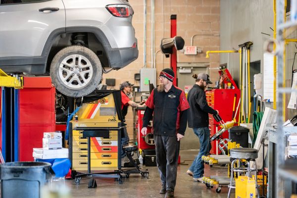 FAST LANE AUTO SERVICE - Updated October 2025 - 61 Photos & 37 Reviews ...