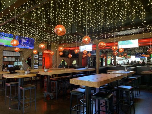 HAPPY CAMPER - Updated May 2024 - 1423 Photos & 999 Reviews - 3211 N ...