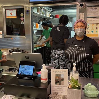 THE RABBIT HOLE - 529 Photos & 411 Reviews - 2659 E Atlantic Blvd ...