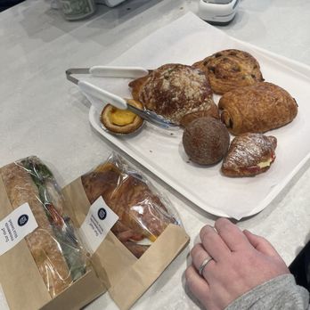 PARIS BAGUETTE - Updated January 2026 - 75 Photos & 42 Reviews - 549 ...