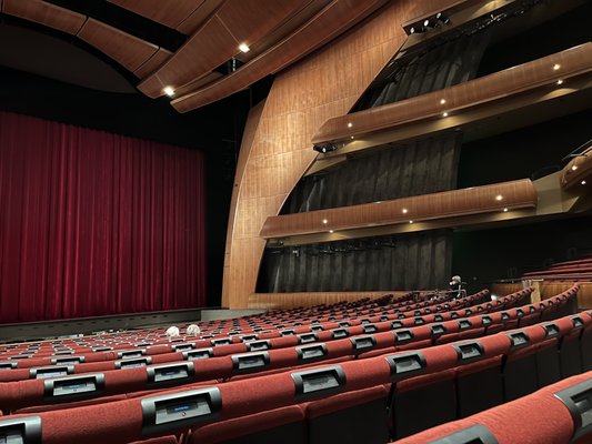 ELLIE CAULKINS OPERA HOUSE - Updated March 2025 - 147 Photos & 112 ...