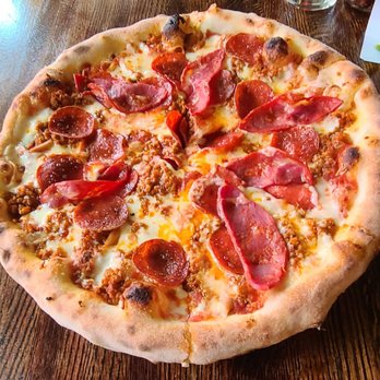 ROSCOE’S NEAPOLITAN PIZZERIA - Updated September 2024 - 199 Photos ...