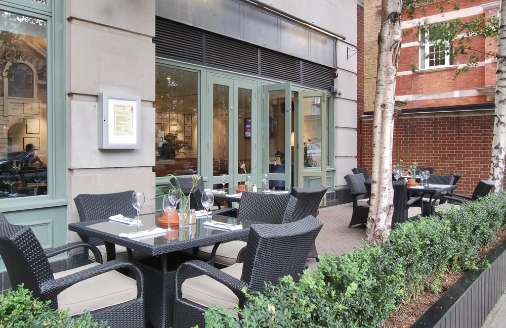 THE LOOSE BOX - Updated December 2025 - 26 Photos & 25 Reviews - 51 ...