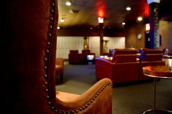 CREW CLUB - Updated October 2025 - 23 Photos & 51 Reviews - 1321 14th ...