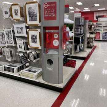 TARGET - Updated January 2026 - 39 Photos & 11 Reviews - 811 Town ...