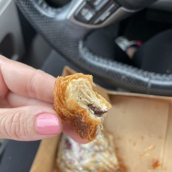 TWISTED TREE BAKING COMPANY - Updated July 2024 - 83 Photos & 28 ...