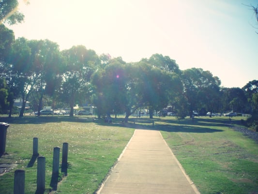 JACKADDER LAKE - Updated August 2025 - Jackadder Res, Woodlands Western ...