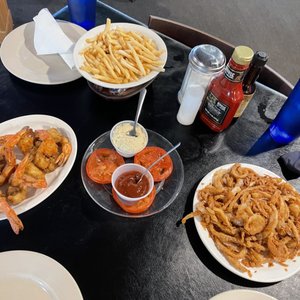 KING’S INN - 143 Photos & 201 Reviews - 1116 E County Rd 2270, Riviera ...