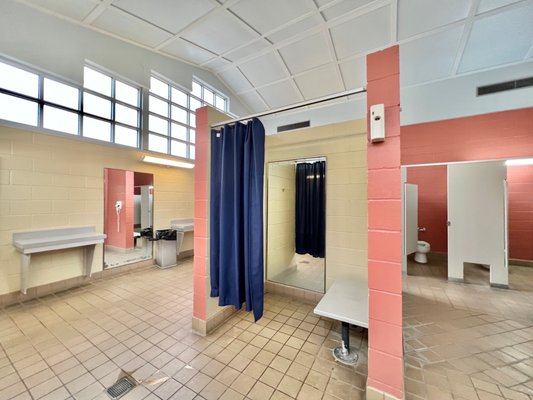 WADE WEHUNT POOL - Updated October 2025 - 14 Photos - 907 Myers Park Dr ...