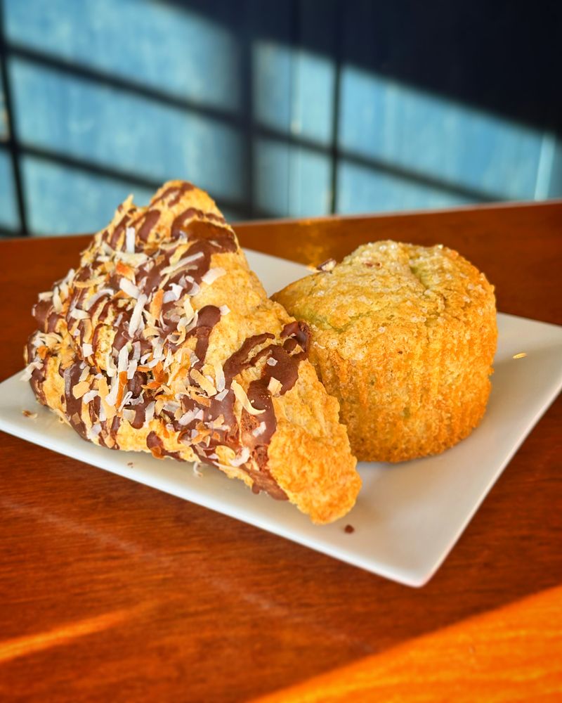 JOE ON THE GO - Updated December 2025 - 14 Photos - 2 Miller St ...