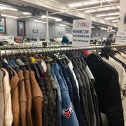 OPITZ OUTLET - ST LOUIS PARK - 40 Photos & 95 Reviews - 4320 Excelsior ...