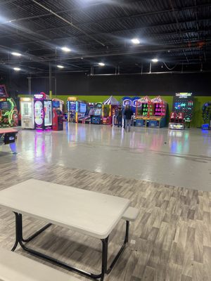 FUNZ TRAMPOLINE PARK - Updated December 2025 - 2077 Main St, Brockton ...