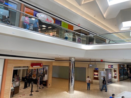 FAIR OAKS MALL - 155 Photos & 201 Reviews - Shopping Centers - 11750 ...